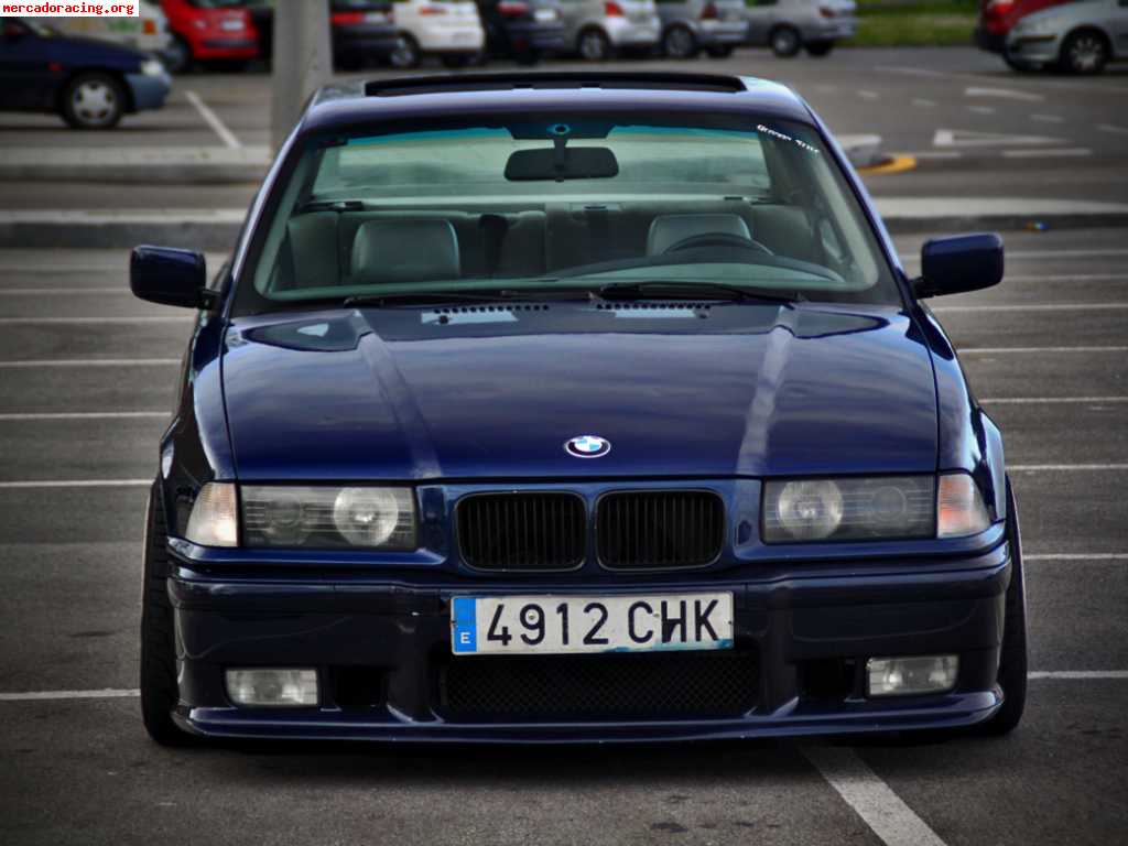 BMW 320i e36 coupé