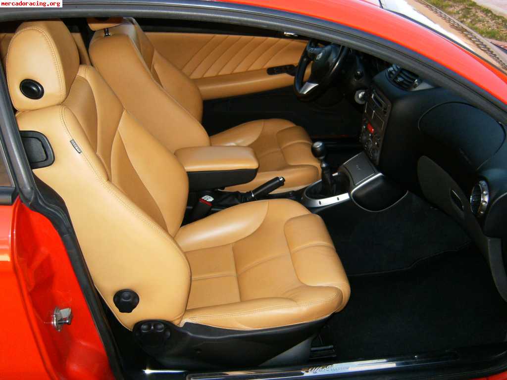 Tan Leather not an option on Sportiva Nav? | Alfa Romeo Forum
